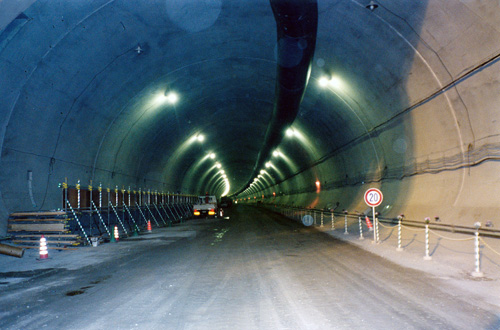Our Projects -Shin Tomei Expressway, Shimizu No.3 Tunnel | TAISEI ...